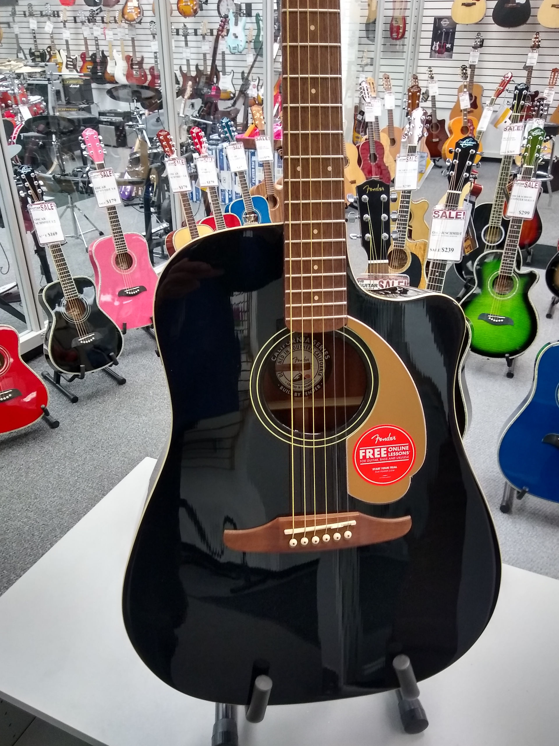 Fender Redondo Acoustic W/ Hardshell Case - Used Floor Model - Jim ...