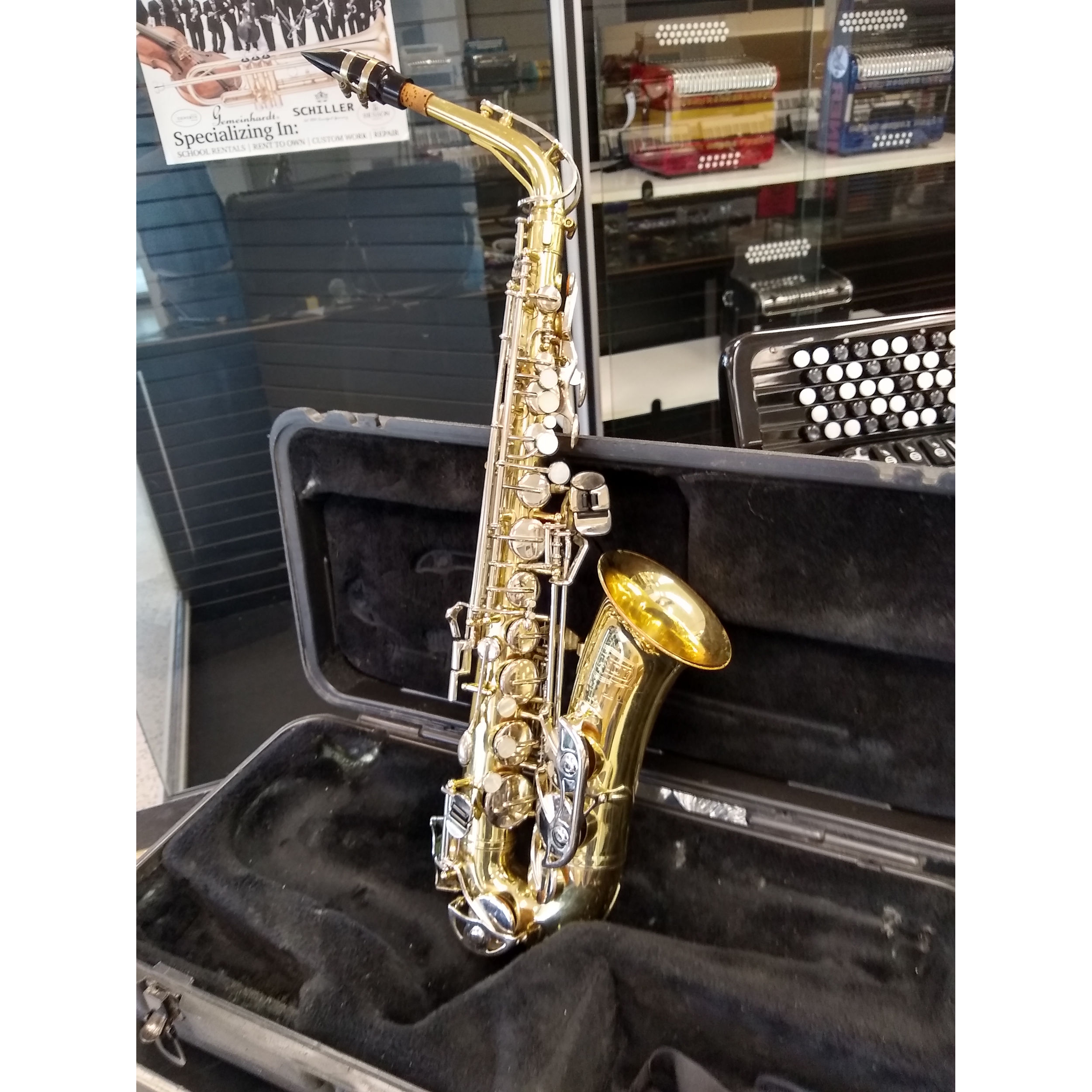 Selmer Bundy II Alto Saxophone - Jim Laabs Music Store