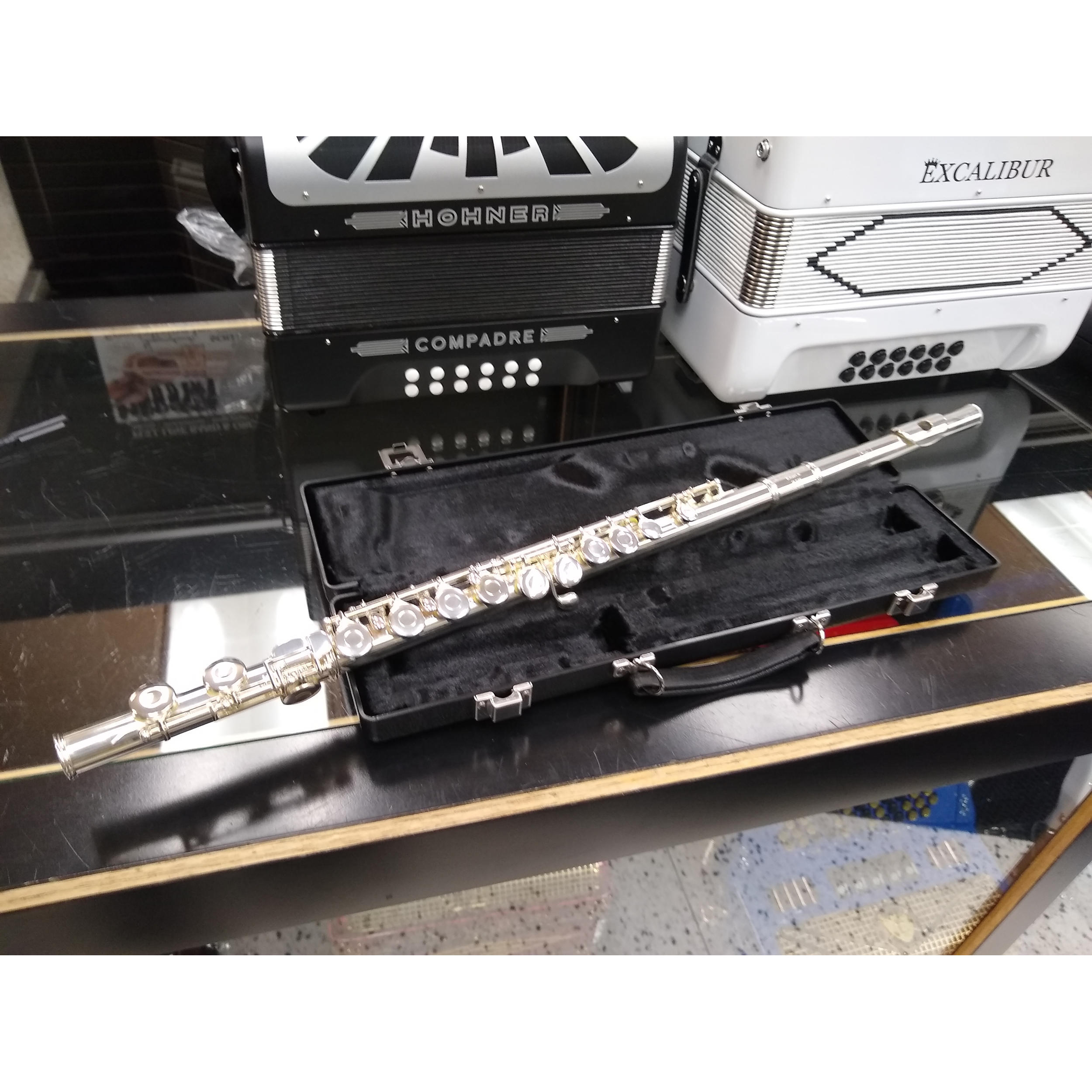 Gemeinhardt 2SP Flute - Jim Laabs Music Store