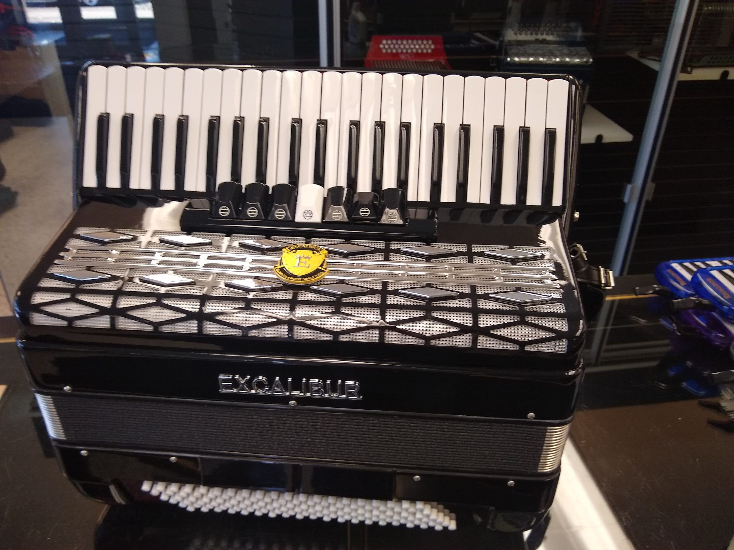 Excalibur Super Classic 120 Bass Accordion Black - Jim Laabs Music Store