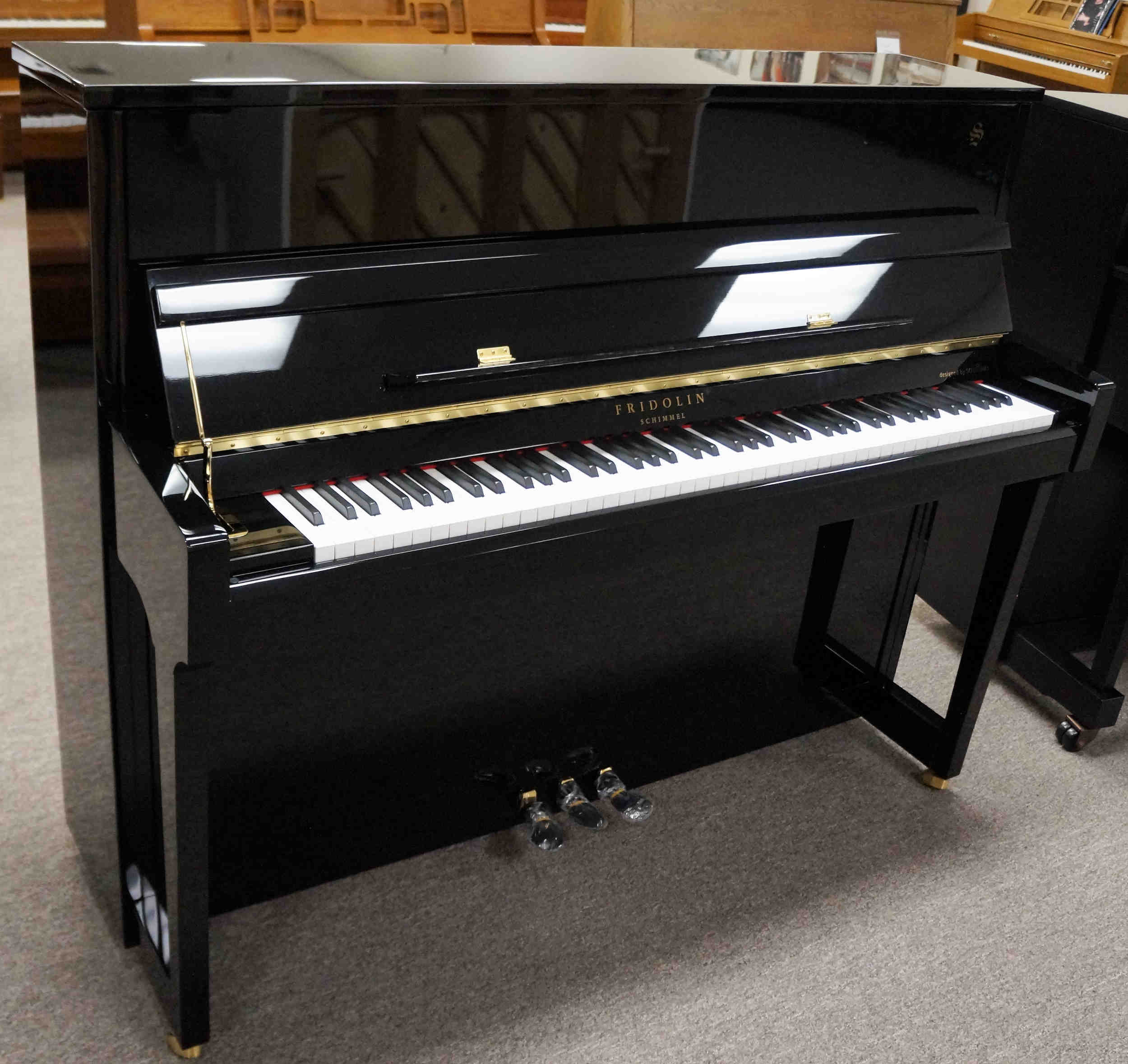 Schimmel Fridolin F121 Tradition - Jim Laabs Music Store
