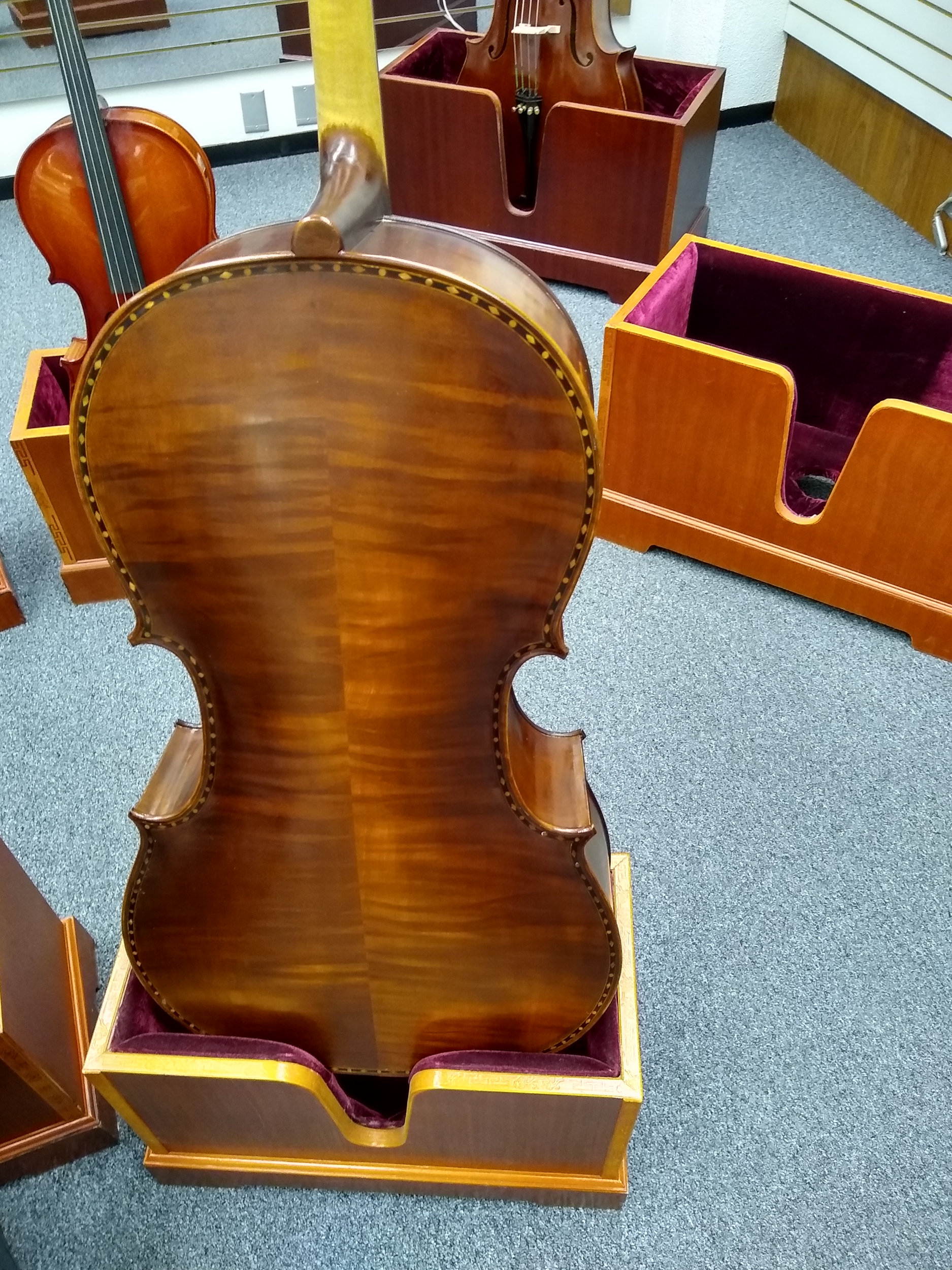 Vienna Strings Hamburg Handcraft Cello - Jim Laabs Music Store