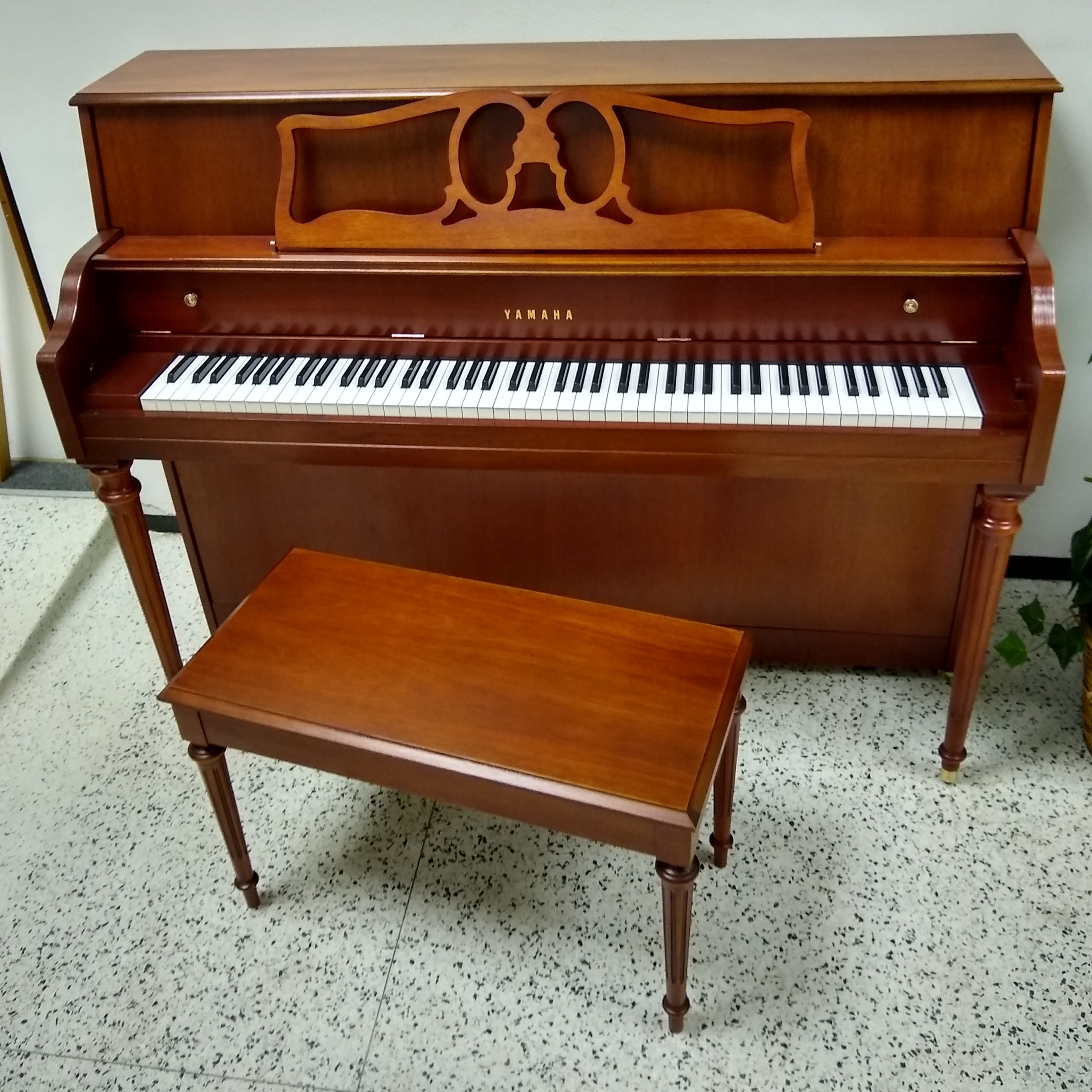 Yamaha Upright Piano Cherry Finish - Jim Laabs Music Store