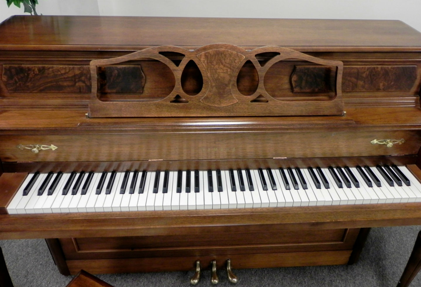 Yamaha Artist Console Piano - Jim Laabs Music Store