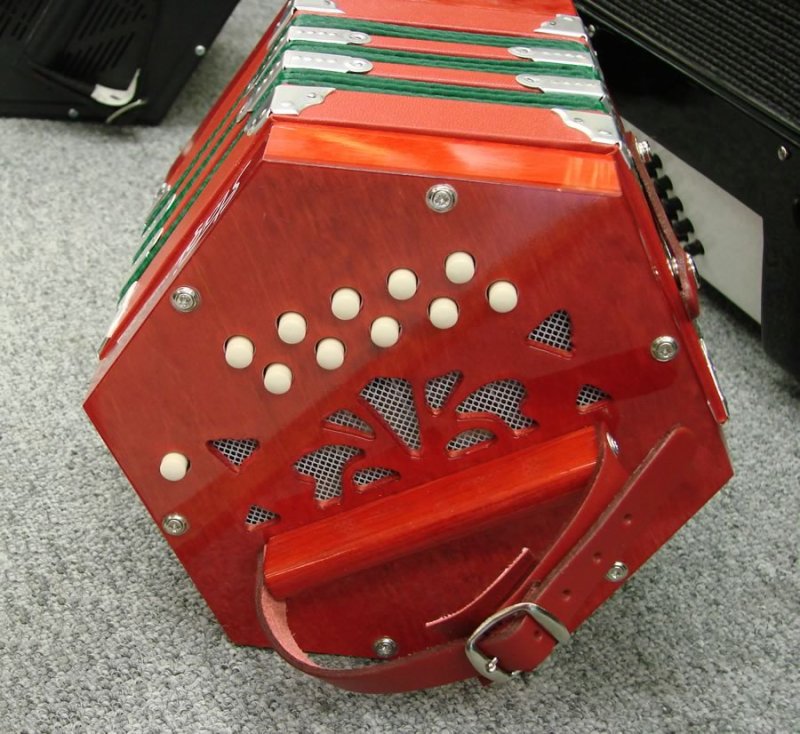 Stagi B-1 Concertina - Jim Laabs Music Store