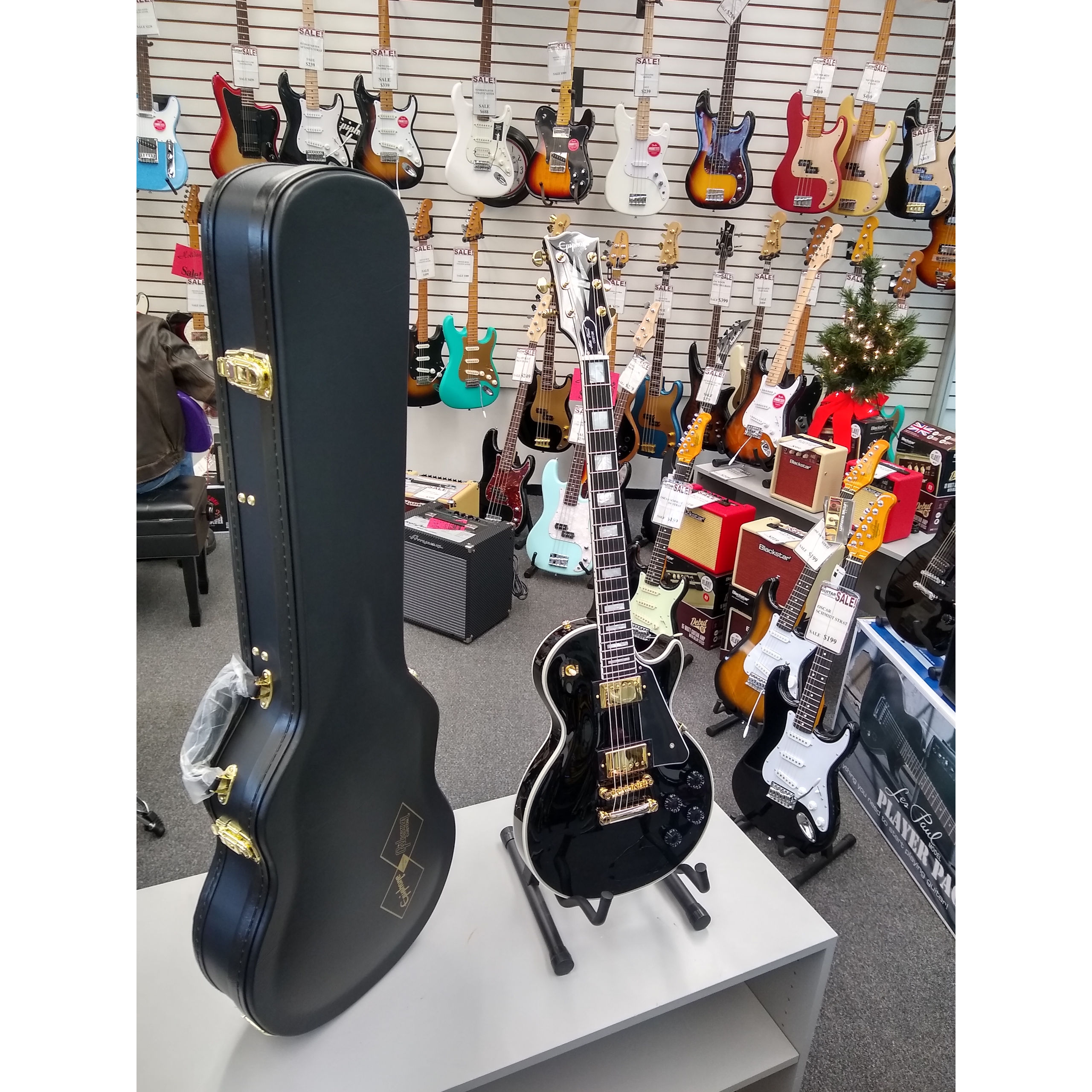 Epiphone Les Paul Custom Black/Gold - Jim Laabs Music Store