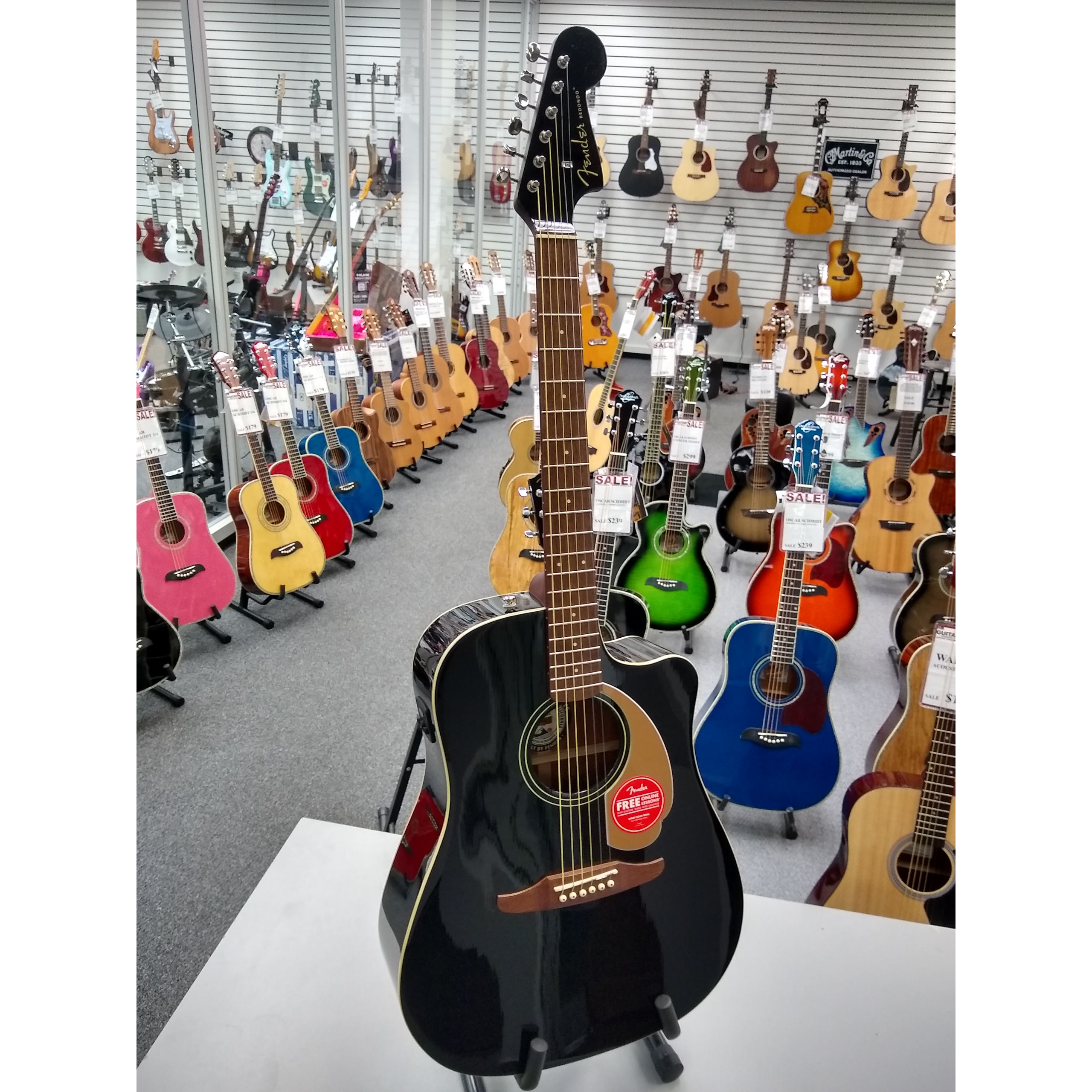 Fender Redondo Acoustic W/ Hardshell Case - Used Floor Model - Jim ...
