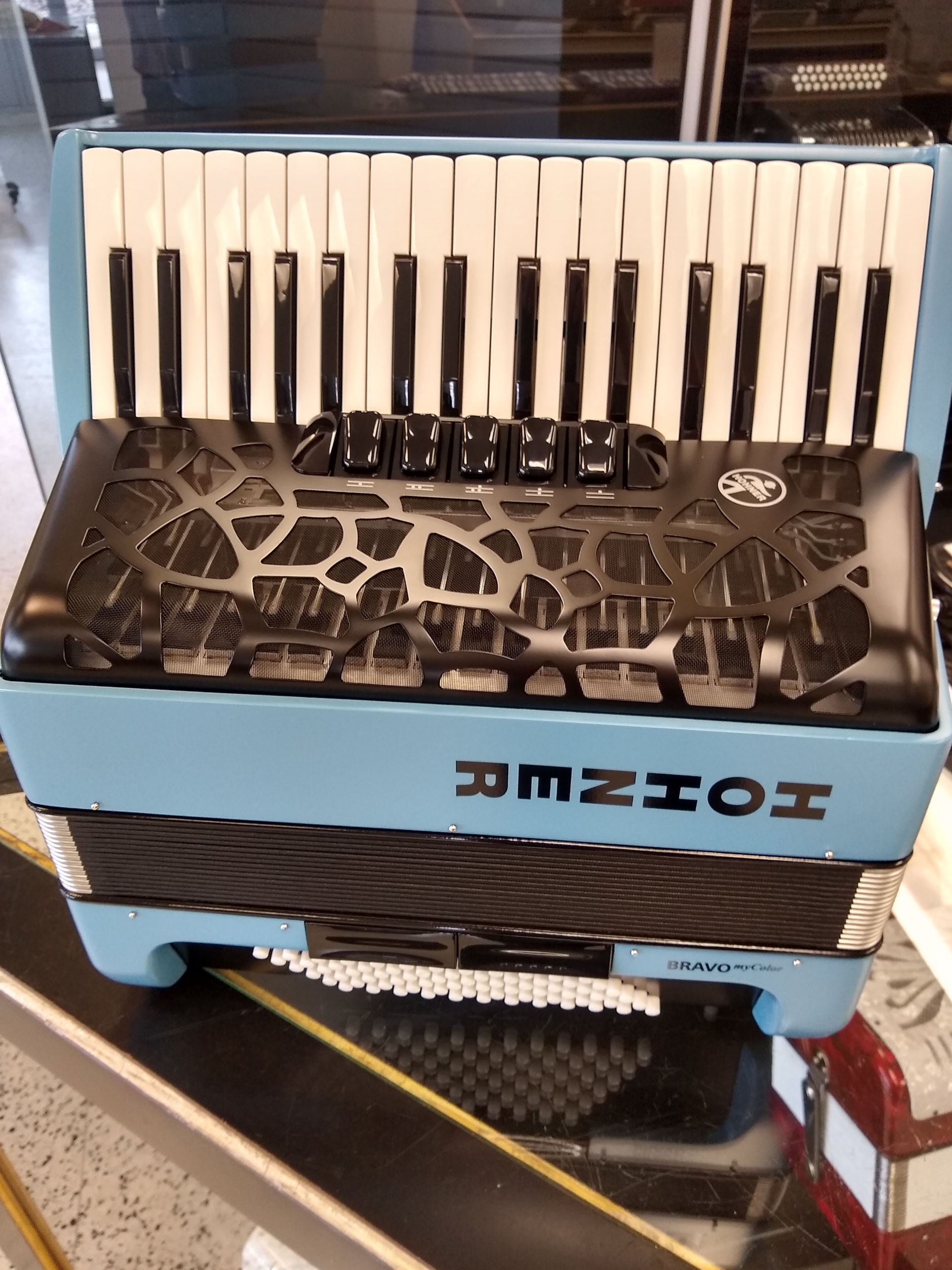 Hohner Bravo 72 Bass Sky Blue - Jim Laabs Music Store