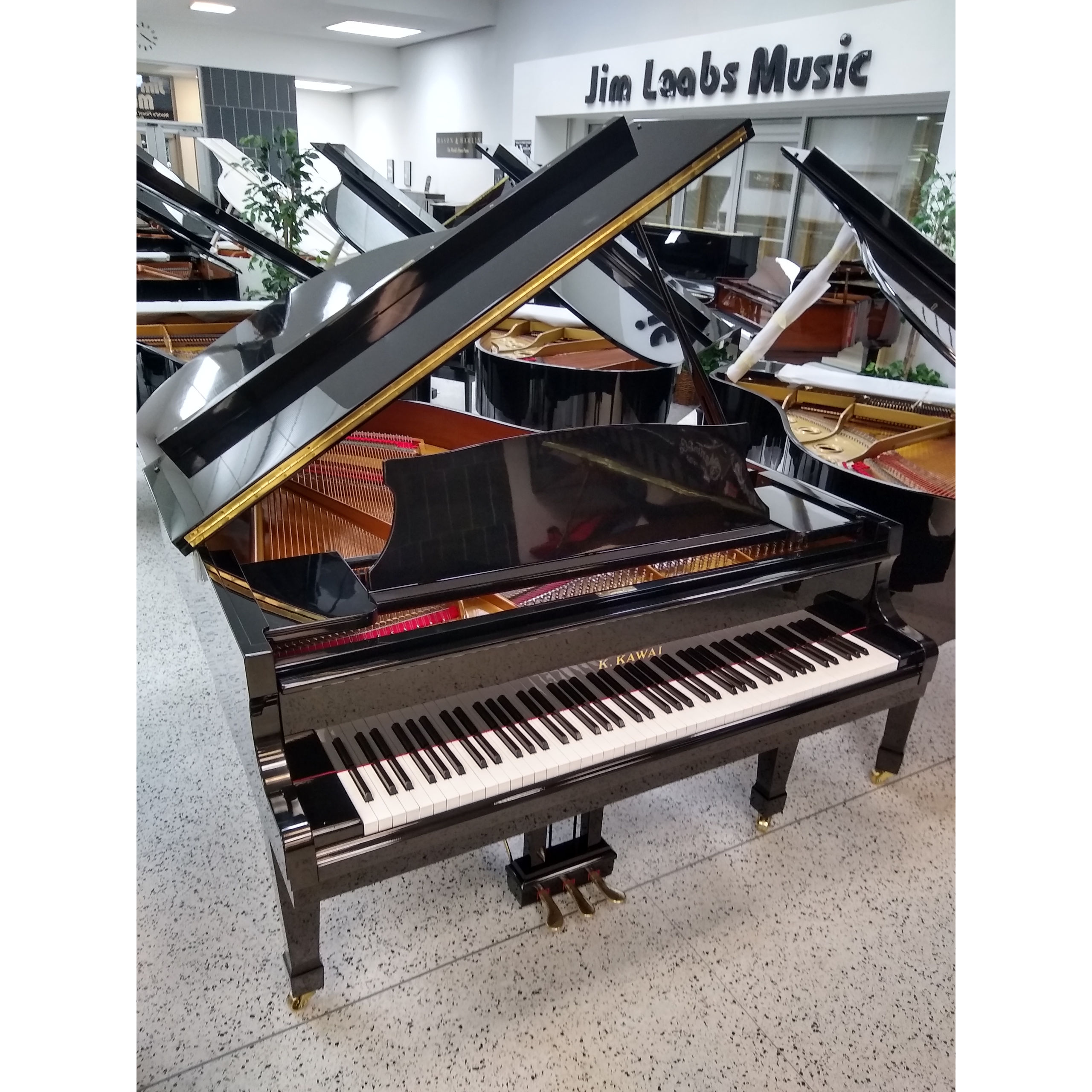 Kawai Grand Piano 6'1 Black Polish - Jim Laabs Music Store