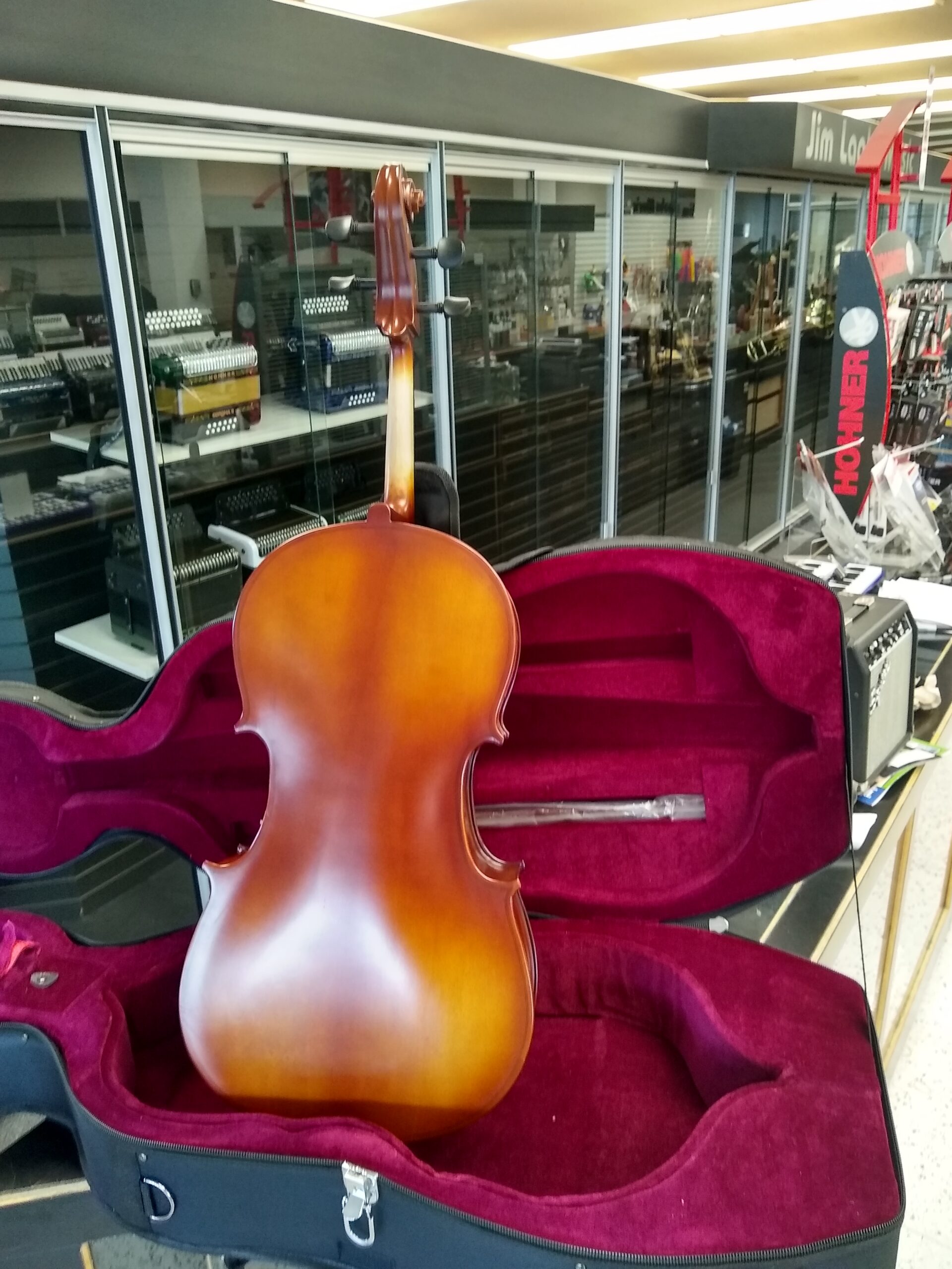 Vienna Strings 1/4 Cello - Walnut Shaded Finish - Jim Laabs Music Store