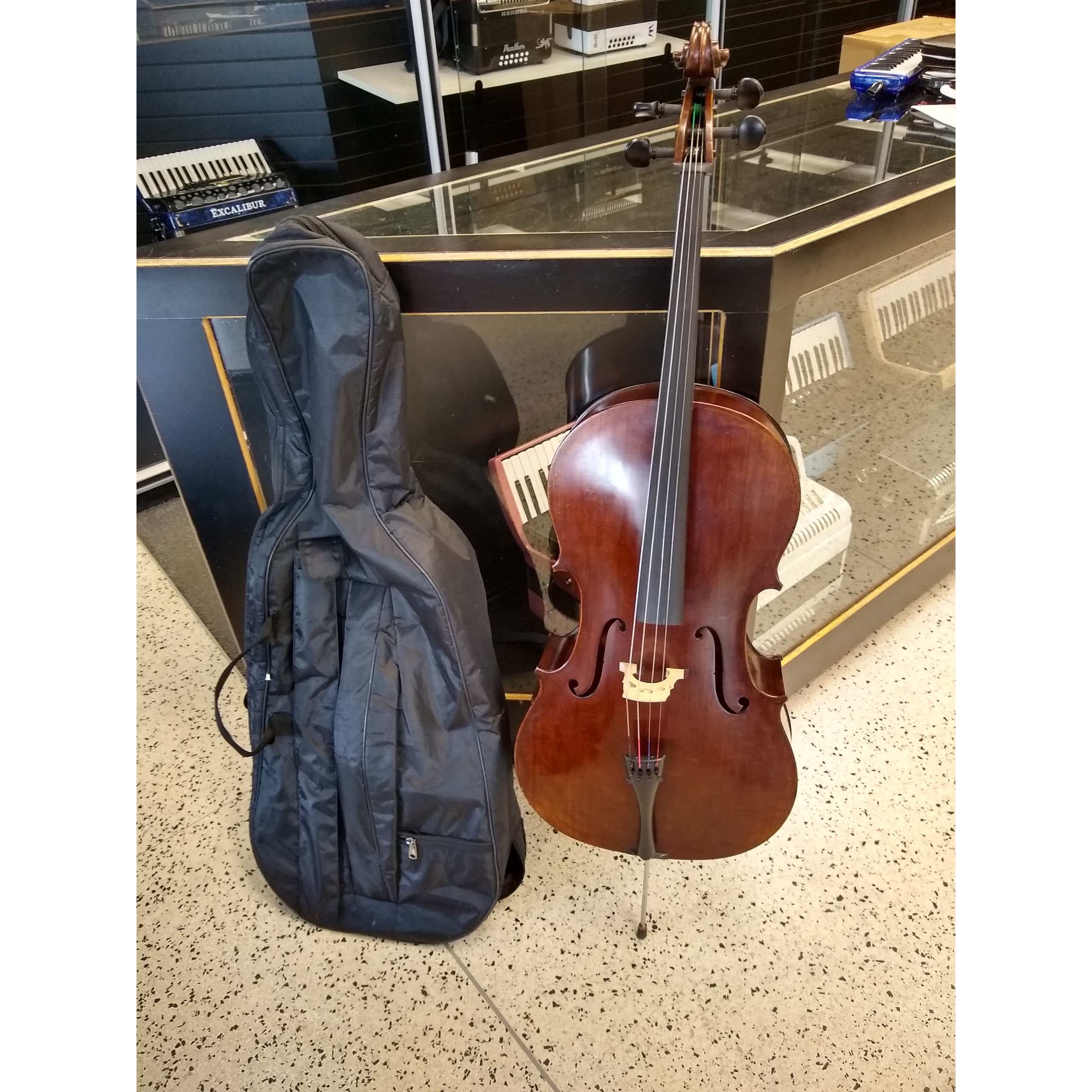 Vienna Strings 3/4 Cello (Used) - Jim Laabs Music Store