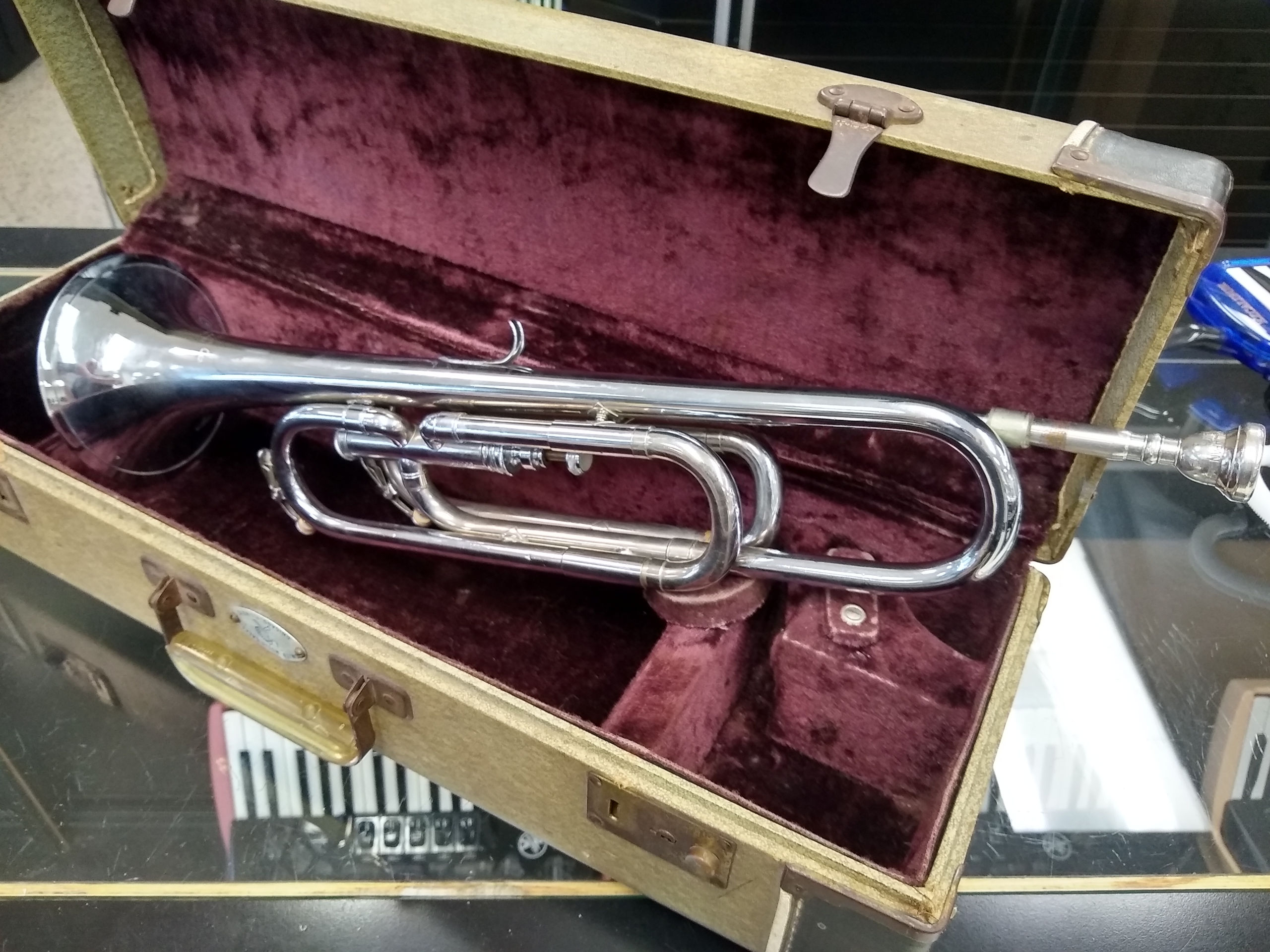 WFL Chicago Bugle Horn (Used) - Jim Laabs Music Store