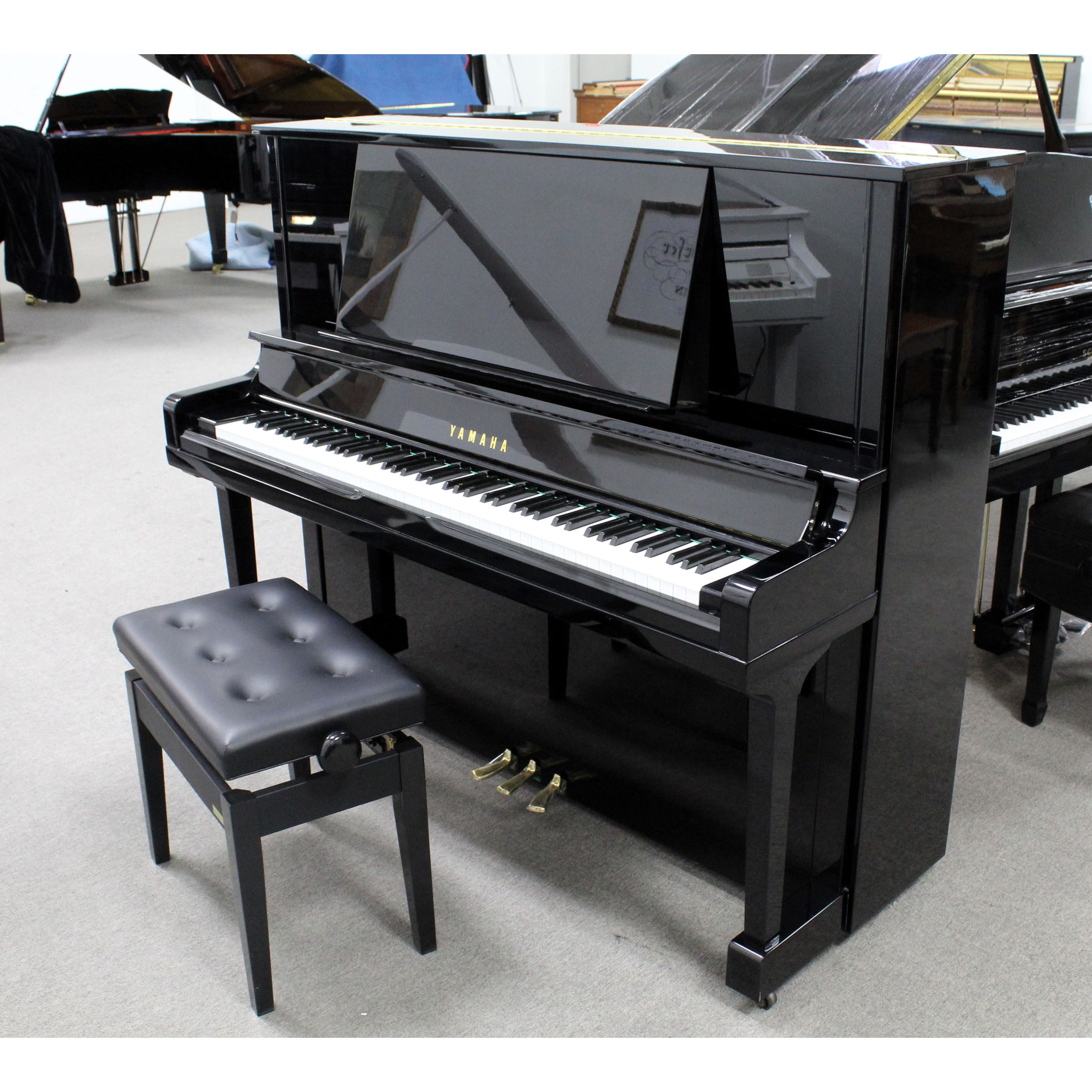 Yamaha UX30 52" Professional Upright Piano - Jim Laabs Music Store