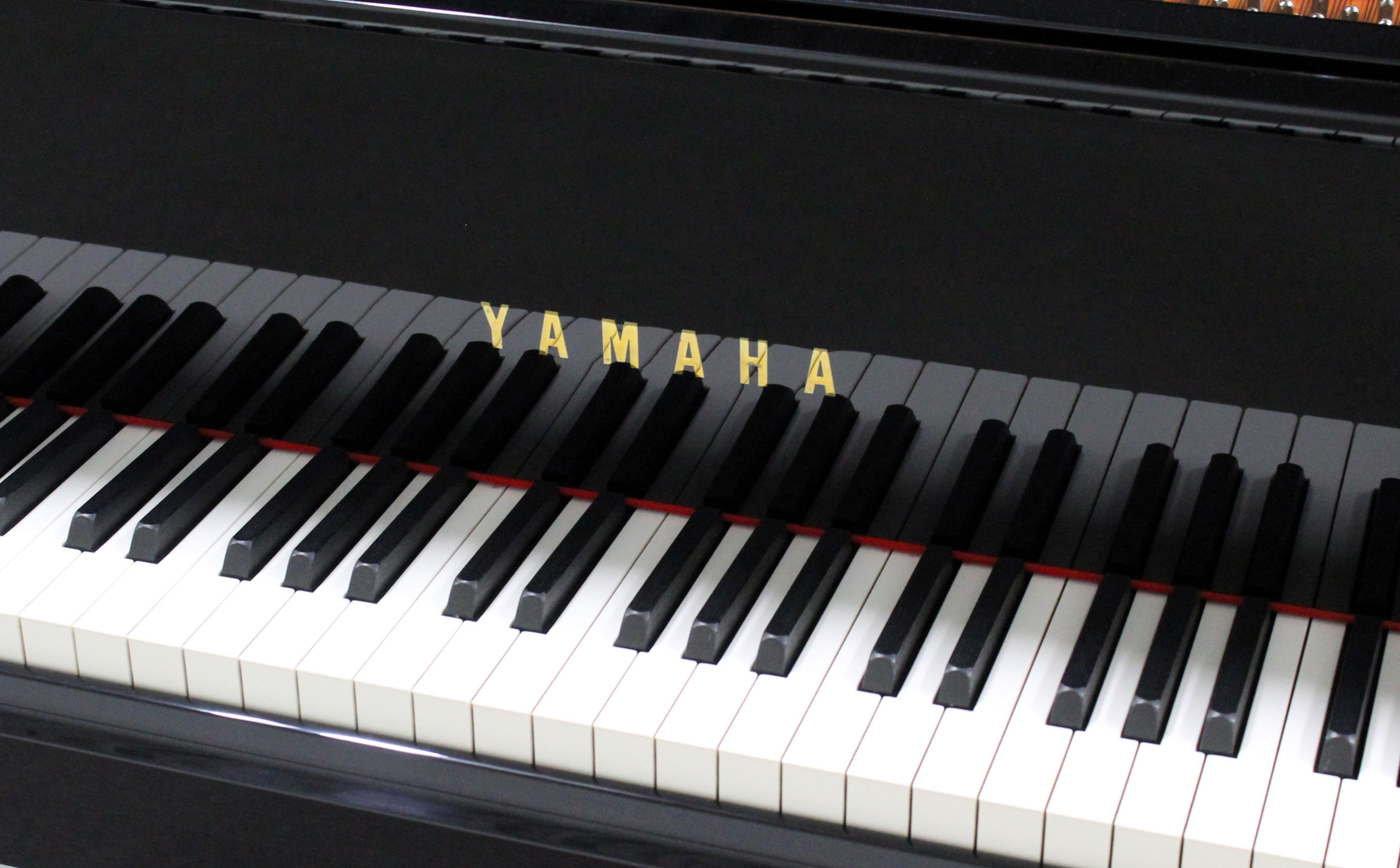 Yamaha C6 Grand Piano - Jim Laabs Music Store