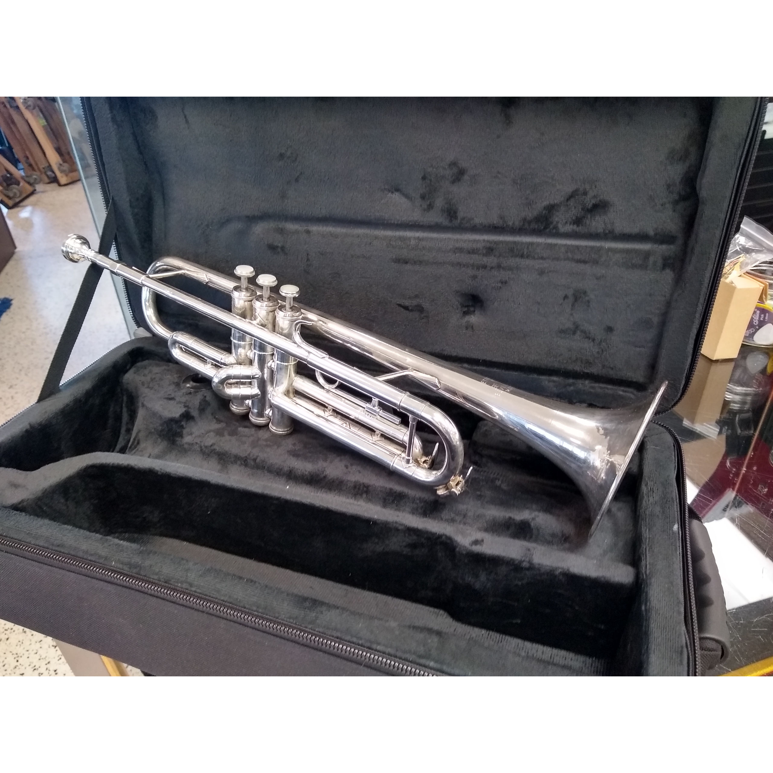 Getzen Doc Severinsen Trumpet - Jim Laabs Music Store