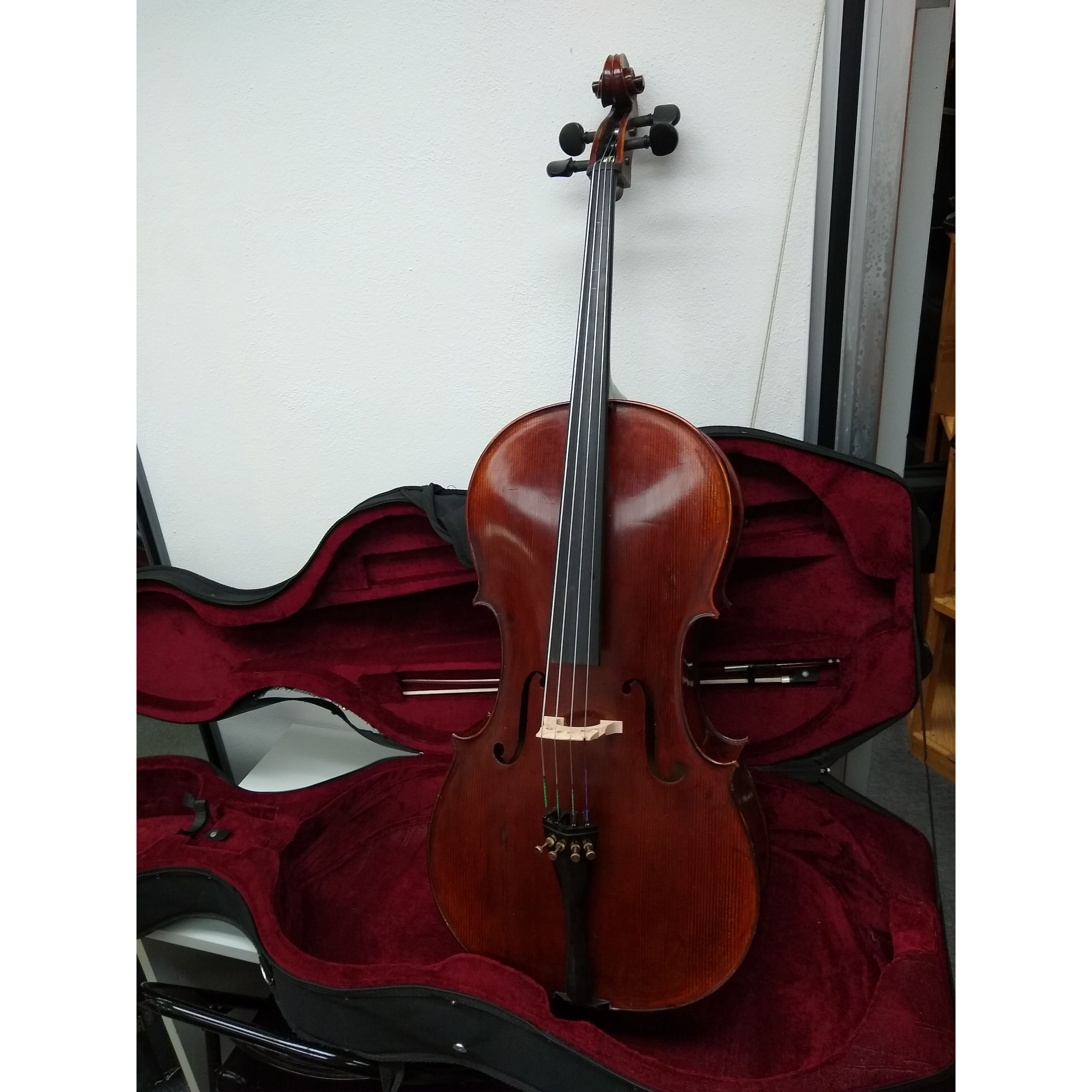 Vienna 3/4 Cello - Jim Laabs Music Store